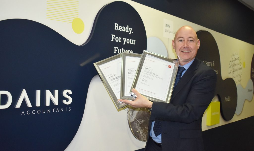 IAPA | Latest News - DAINS is Reaccredited with ACCA Approved Employer ...